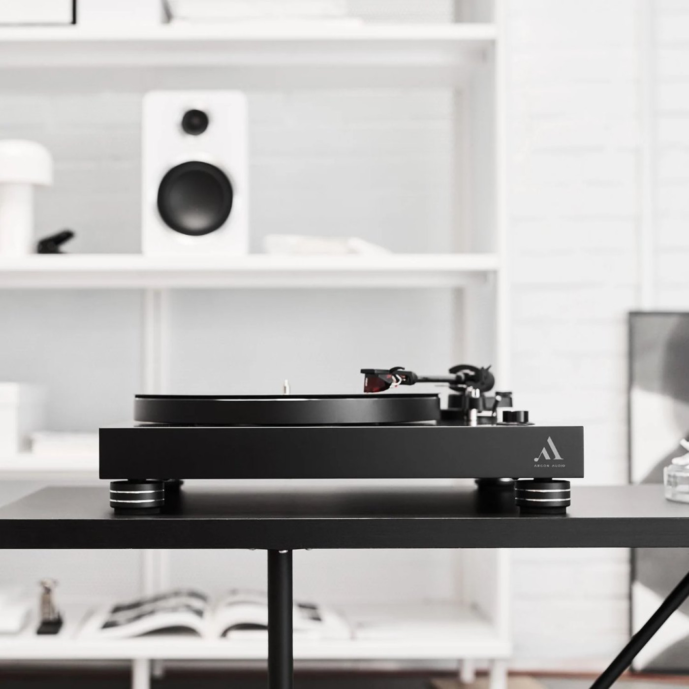 Argon Audio TT-4 Turntable - Black | Hi-Fi+ Benelux