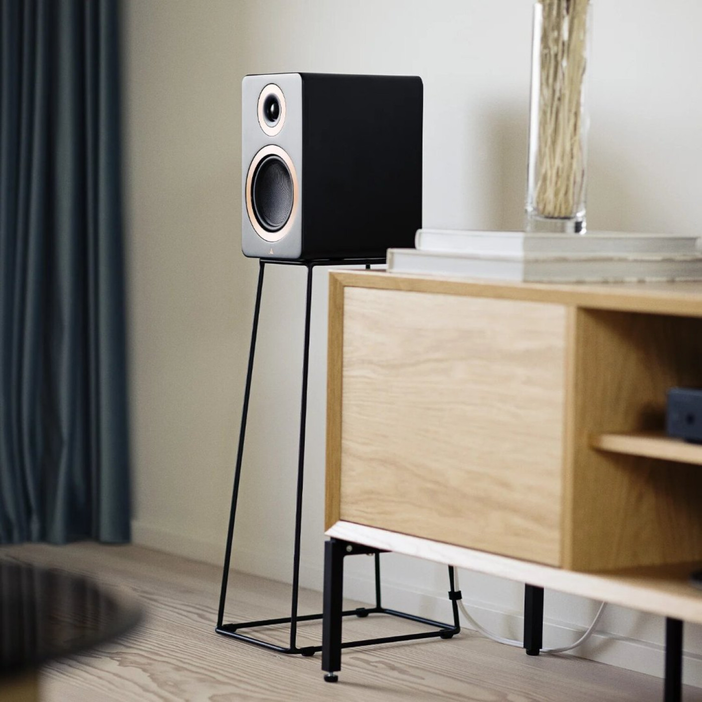 Argon Audio Forte A4 WIFI - Black (Per Pair) | Hi-Fi+ Benelux