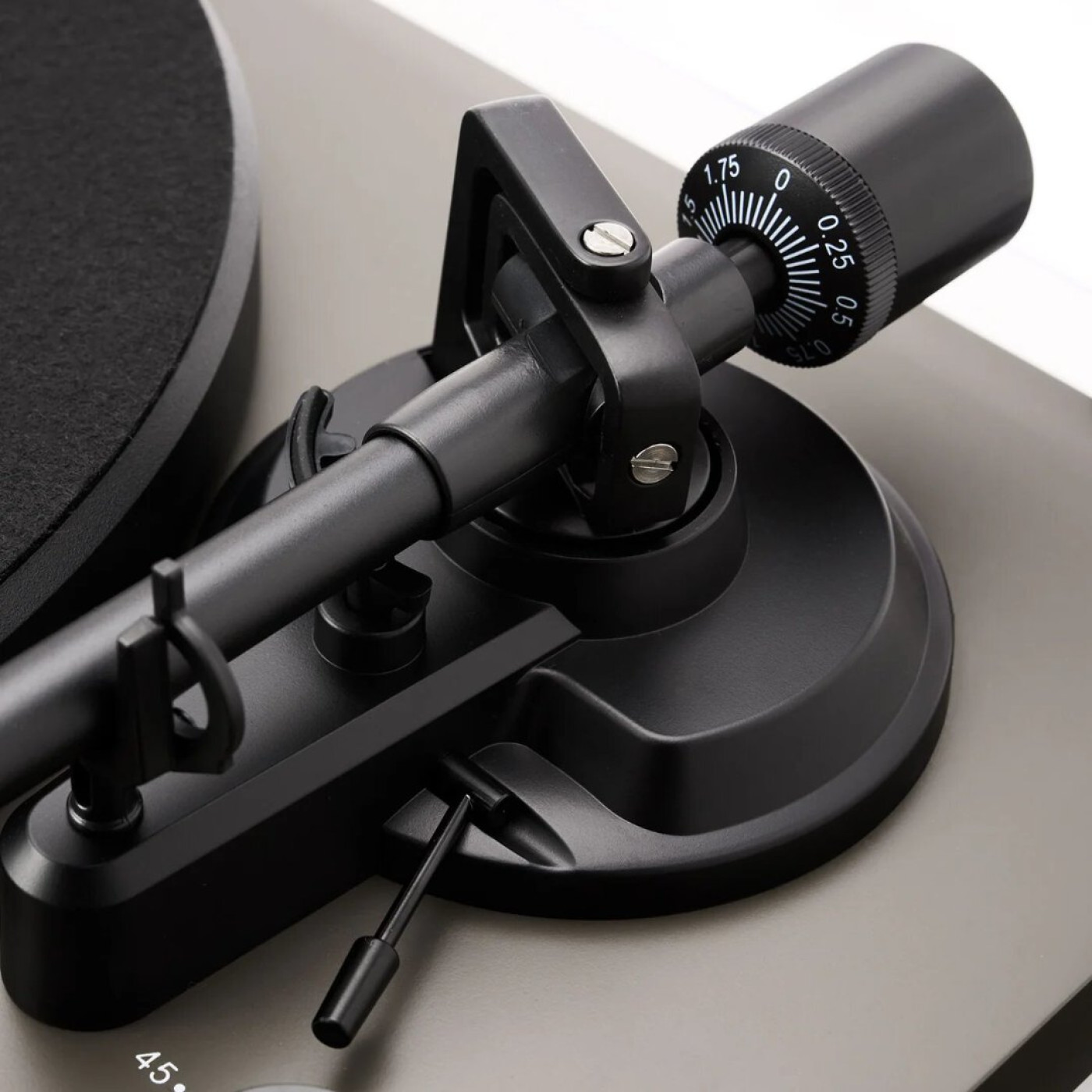 Argon Audio TT MK2 Turntable - Earth Grey | Hi-Fi+ Benelux